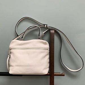 Perlina Bags | New York Leather Heritage Crossbody | Poshmark